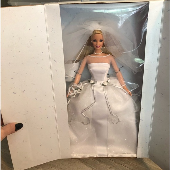 Barbie | Toys | New In Box Vintage Blushing Bride Barbie Doll 999 ...